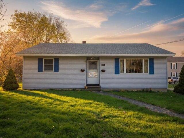 2 bedroom, Bangor ME 04401 103098854