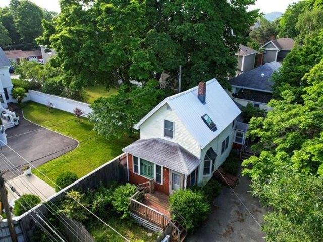 2 bedroom, Bar Harbor ME 04609 104149406
