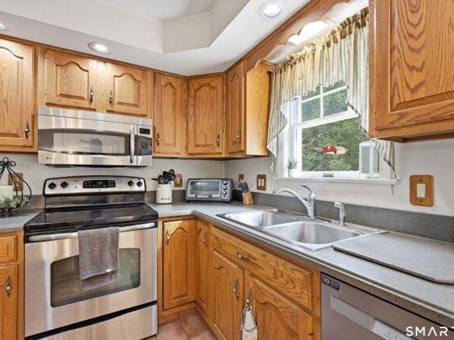 2 bedroom, Barkhamsted CT 06063 105105783