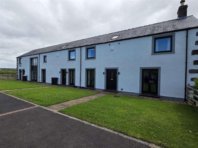 2 Bedroom Barn Conversion Character Property
