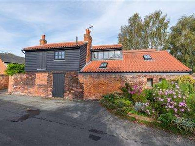 2 Bedroom Barn Conversion Character Property