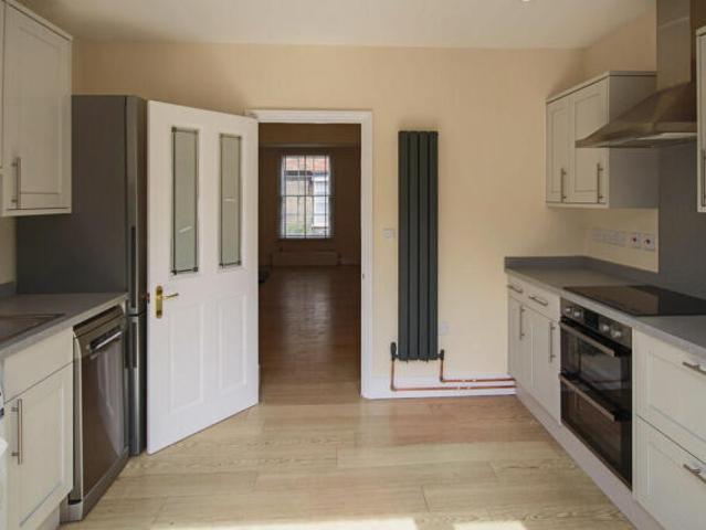 2 bedroom barn conversion for sale in Orchard Street, Cambridge, CB1