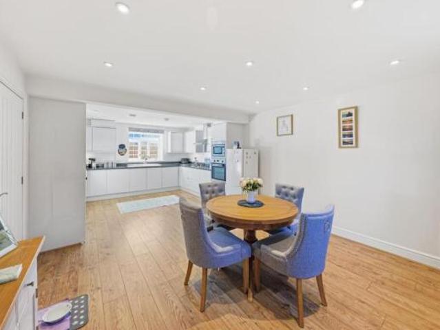 2 bedroom barn conversion for sale in Jersey Farm Close, Herne Bay, CT6