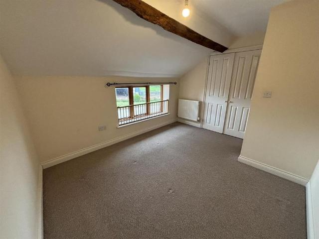 2 bedroom barn conversion to rent