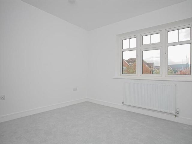 2 bedroom apartment to rent