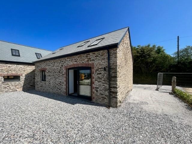 2 bedroom barn conversion to rent