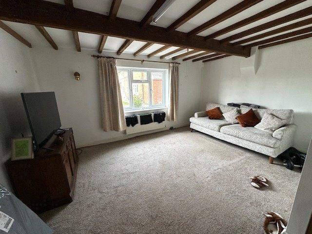 2 bedroom barn conversion to rent