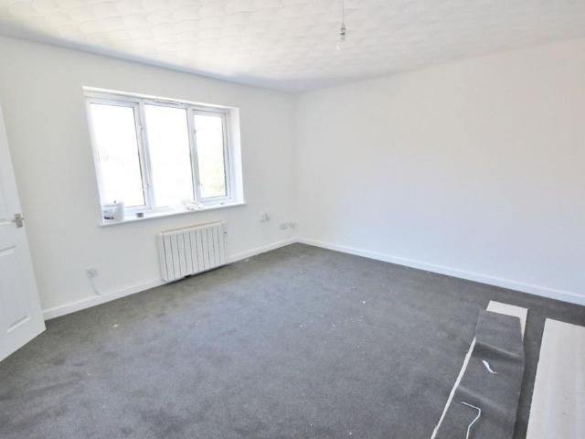 2 bedroom barn conversion to rent