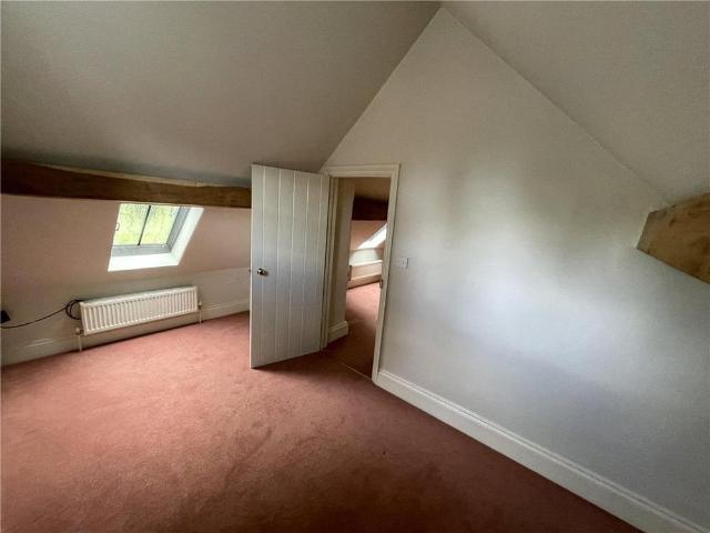 2 bedroom barn conversion to rent