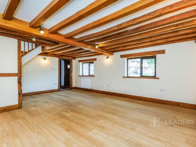 2 bedroom barn conversion to rent Horsham Road, Beare Green, Dorking, Surrey, RH5