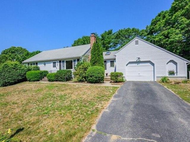 2 bedroom, Barnstable MA 02655 104191580