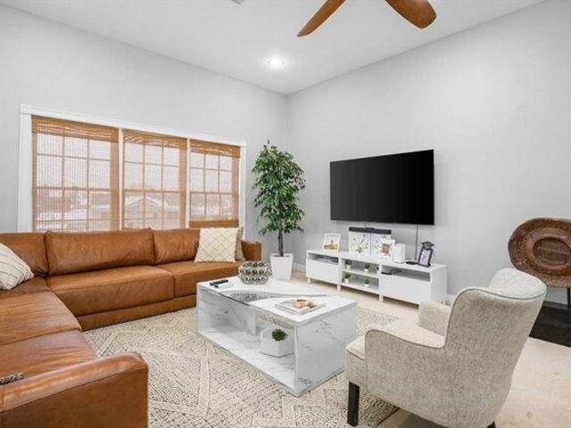 2 bedroom, Barnstable MA 02601 LS102777546