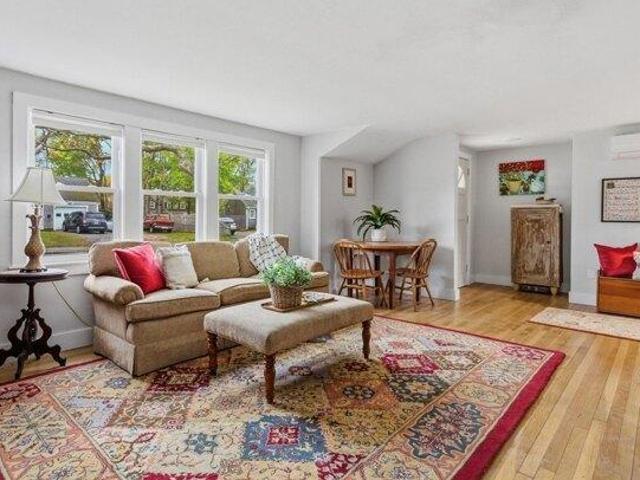 2 bedroom, Barnstable MA 02601 LS103019377