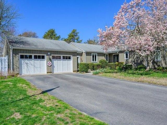 2 bedroom, Barnstable MA 02630 104480426