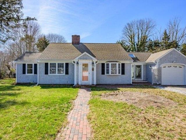 2 bedroom, Barnstable MA 02632 LS102670704