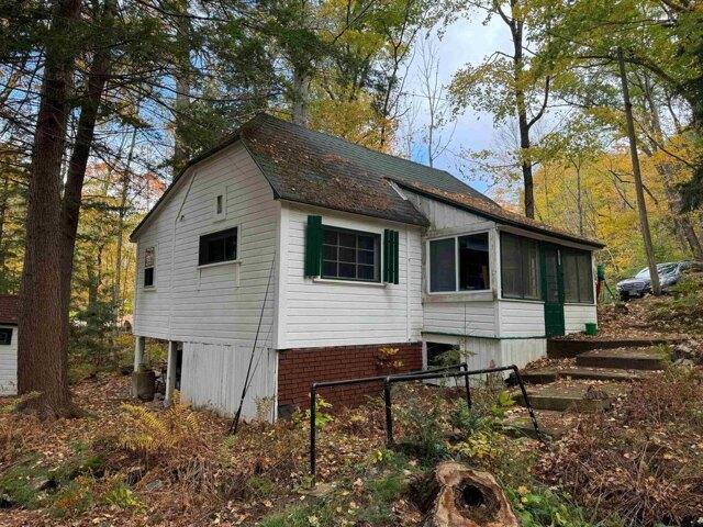 2 bedroom, Barnstead NH 03225 LS89324477