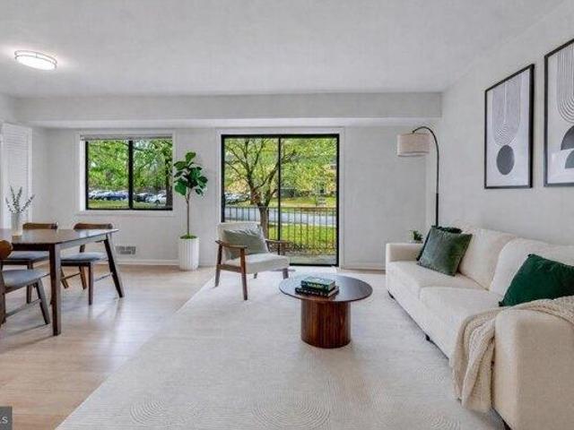 2 bedroom, Bethesda MD 20814 103604004