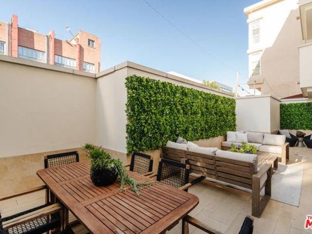 2 bedroom, Beverly Hills CA 90212 87463980