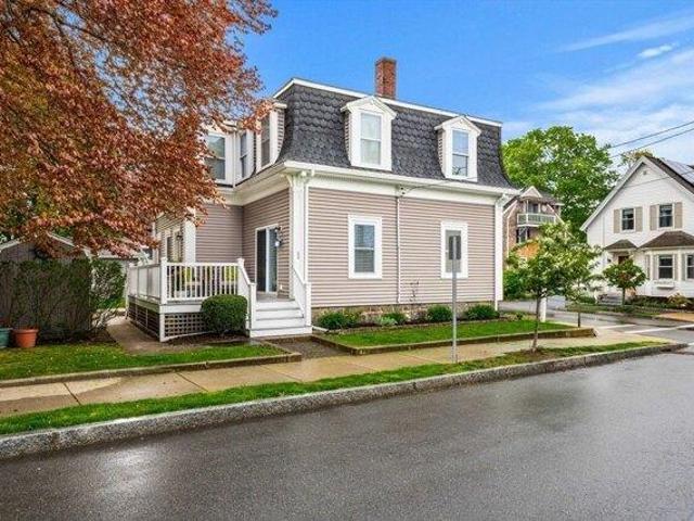 2 bedroom, Beverly MA 01915 102409794