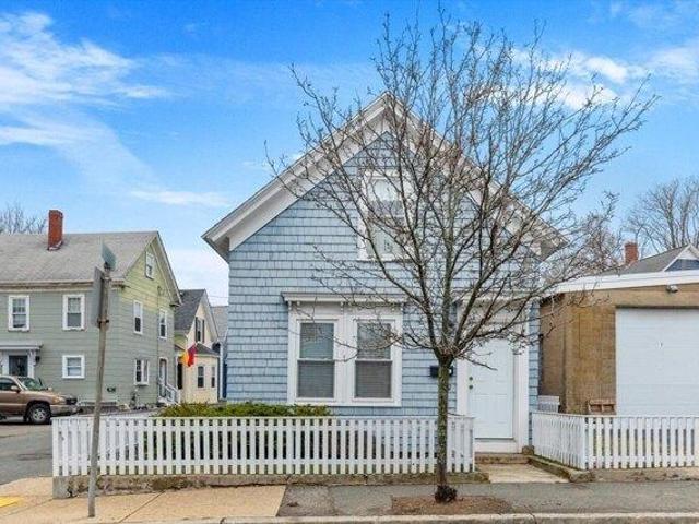 2 bedroom, Beverly MA 01915 102443039
