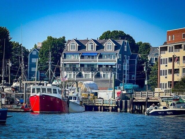 2 bedroom, Beverly MA 01915 103967169