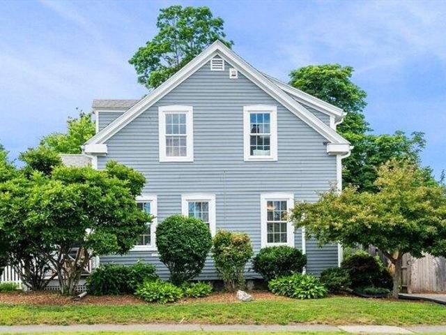 2 bedroom, Beverly MA 01915 104849141