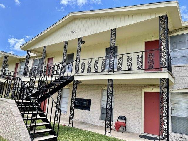 2 bedroom, Beaumont TX 77708 88538807