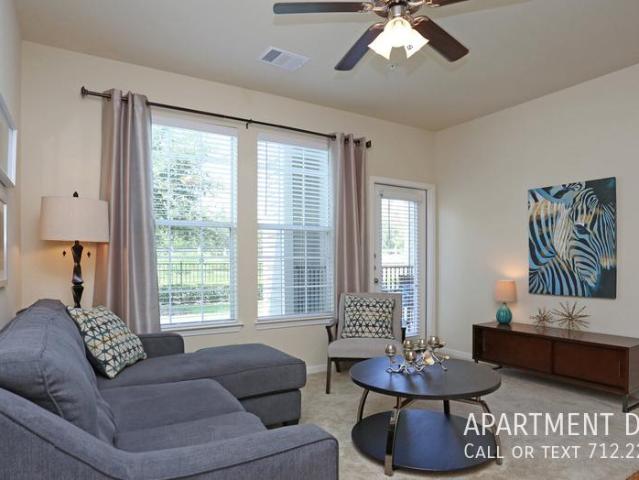 2 bedroom, Beaumont TX 77713 77320444