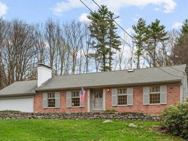 2 bedroom, Bedford NH 03110 103187879