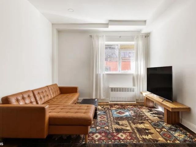 2 bedroom, Bedford NY 102752831