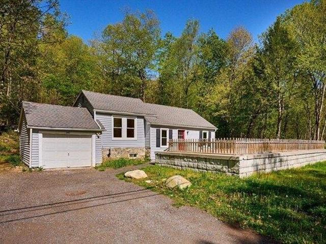 2 bedroom, Belchertown MA 01007 102859742