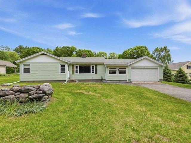 2 bedroom, Belchertown MA 01007 103498366