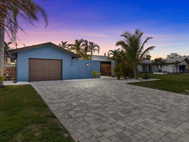 2 bedroom, Belleair Beach FL 33786 92112654