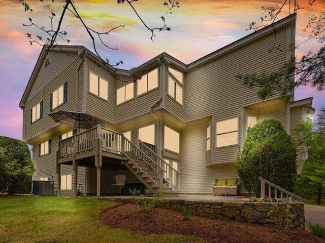 2 bedroom, Bellingham MA 02019 102412906