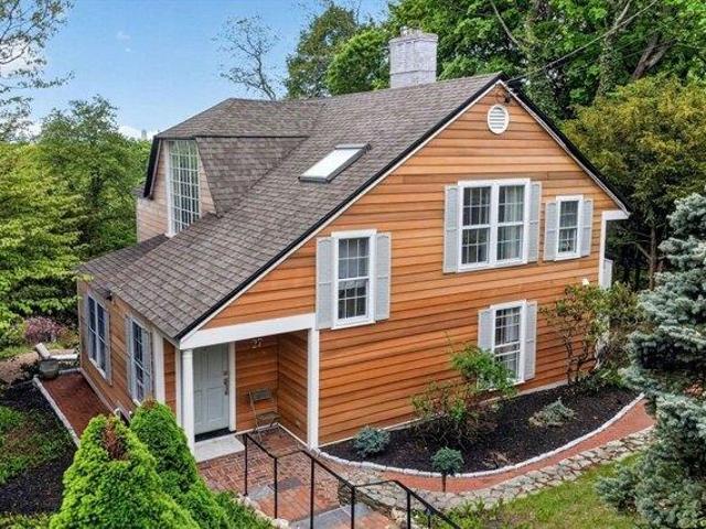 2 bedroom, Belmont MA 02478 102961490