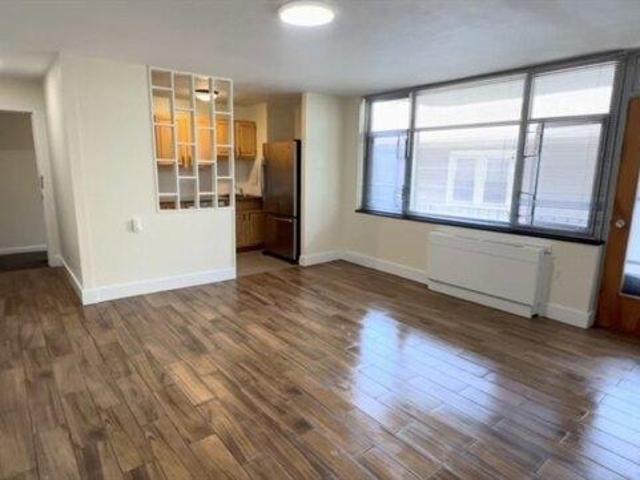 2 bedroom, Belmont MA 02478 104604766