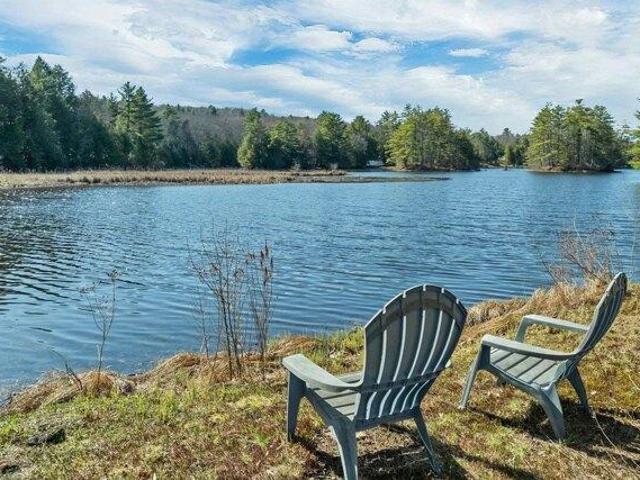 2 bedroom, Belmont NH 03220 LS102317846