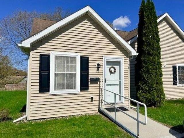 2 bedroom, Bennington VT 05201 LS102157961