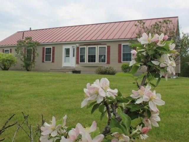 2 bedroom, Benson VT 05743 103158273