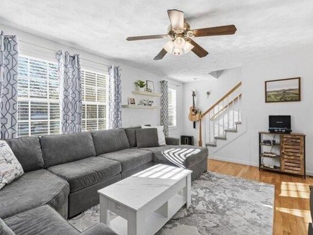 2 bedroom, Billerica MA 01821 102527831