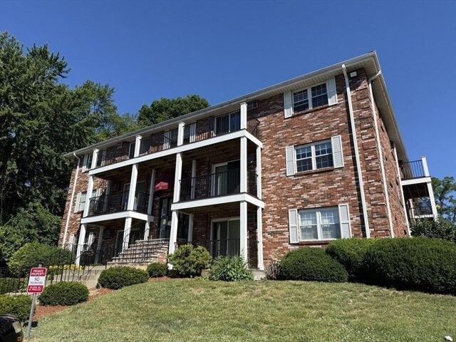 2 bedroom, Billerica MA 01821 104481380