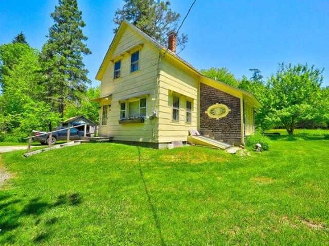 2 bedroom, Blue Hill ME 04614 104007731