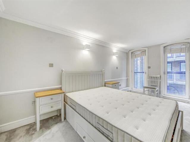 2 bedroom block of apartments for sale in Clove Hitch Quay, SW11