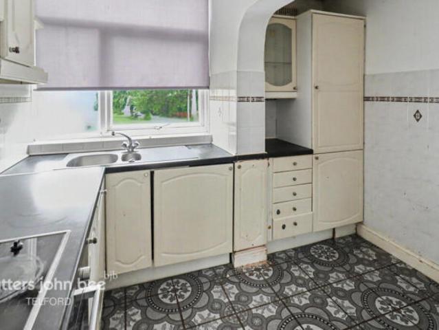 2 bedroom block of apartments for sale in Newbridge Crescent, Wolverhampton, WV6