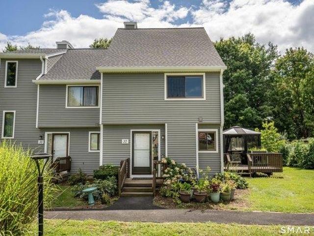 2 bedroom, Bloomfield CT 06002 105230123