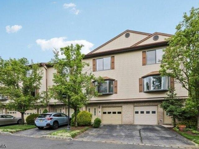 2 bedroom, Bloomfield NJ 07003 103125117