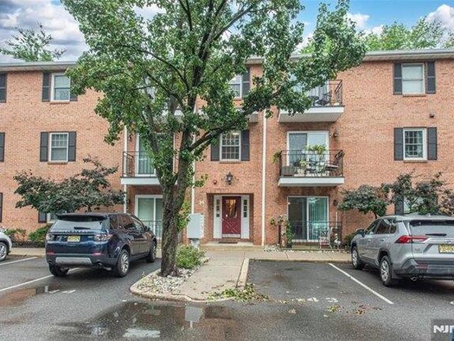 2 bedroom, Bloomfield NJ 07003 104266016