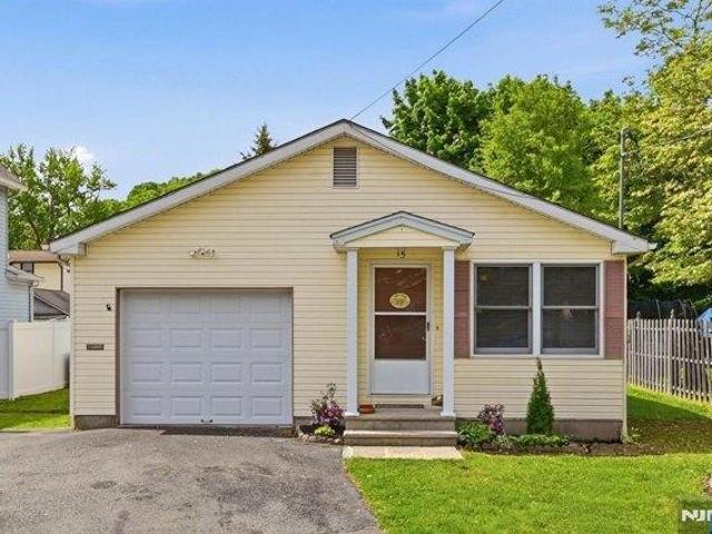 2 bedroom, Bloomingdale NJ 07403 LS102559753