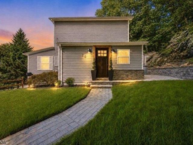 2 bedroom, Bloomingdale NJ 07403 105158324