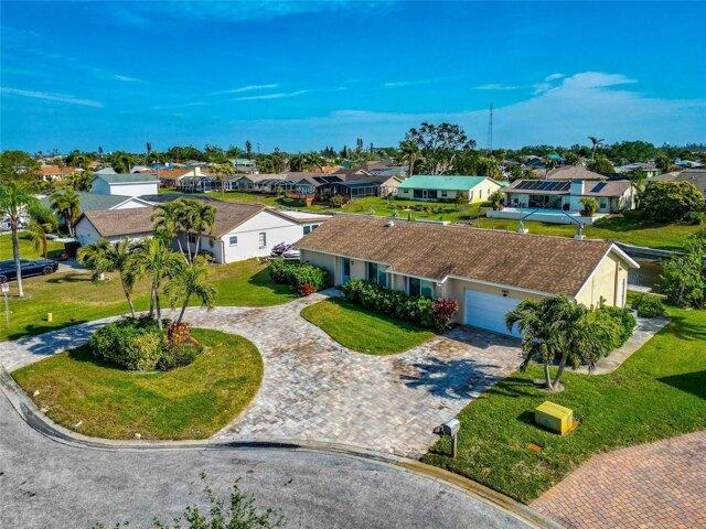 2 bedroom, Bradenton FL 34210 LS92879350